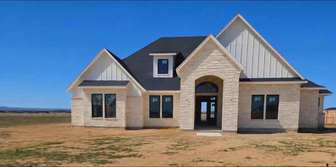 Armadillo Homes & Construction | Custom Barndominium & Home Builder Texas